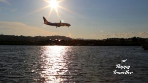 5 ΥΠΕΡtips για φθηνά αεροπορικά εισιτήρια - Happy Traveller