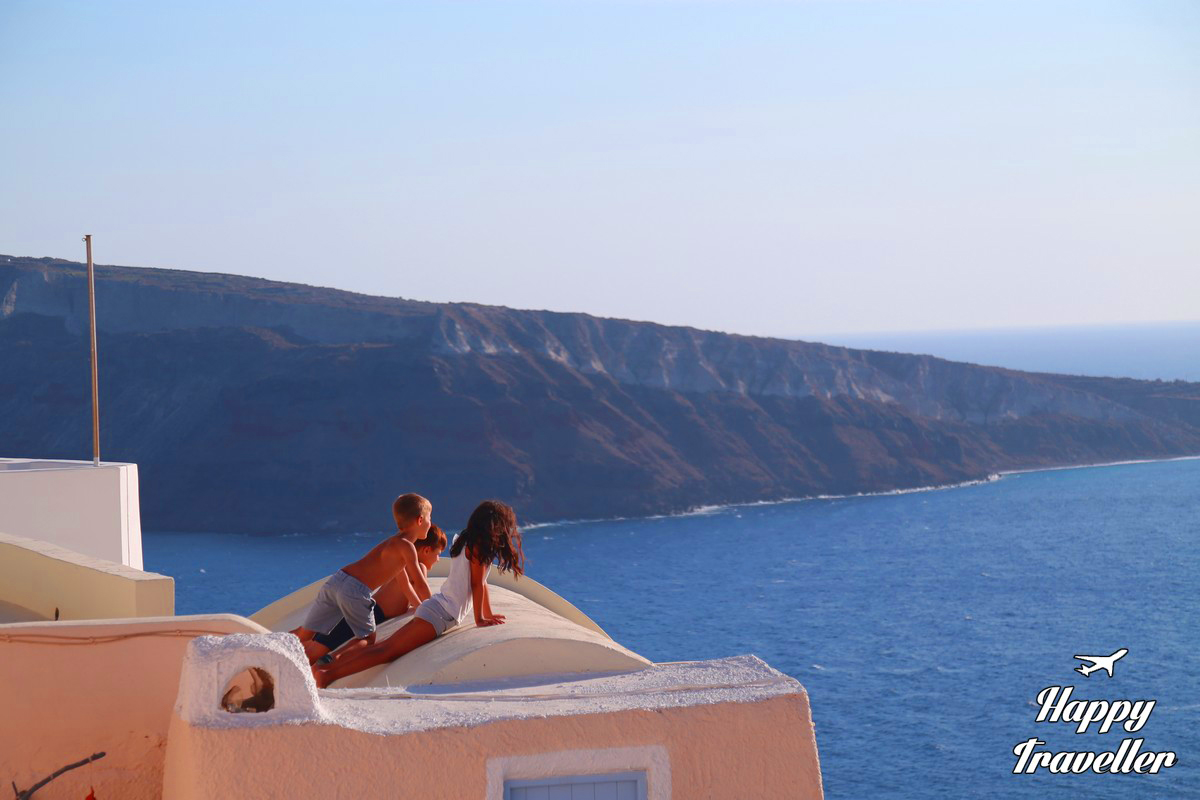 Σαντορίνη: Η αλλιώς στα ελληνικά, Θήρα - Happy Traveller