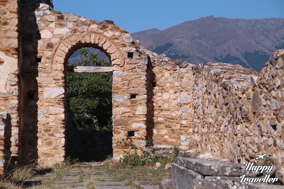 ΑΓΙΟΣ ΑΧΙΛΛΕΙΟΣ: Πλήρης ταξιδιωτικός οδηγός- Happy Traveller