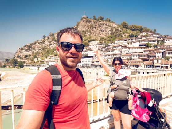 ΑΛΒΑΝΙΑ: Πλήρης ταξιδιωτικός οδηγός - Happy Traveller