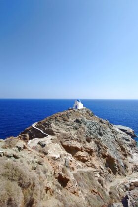 ΣΙΦΝΟΣ: Πλήρης ταξιδιωτικός οδηγός - Happy Traveller